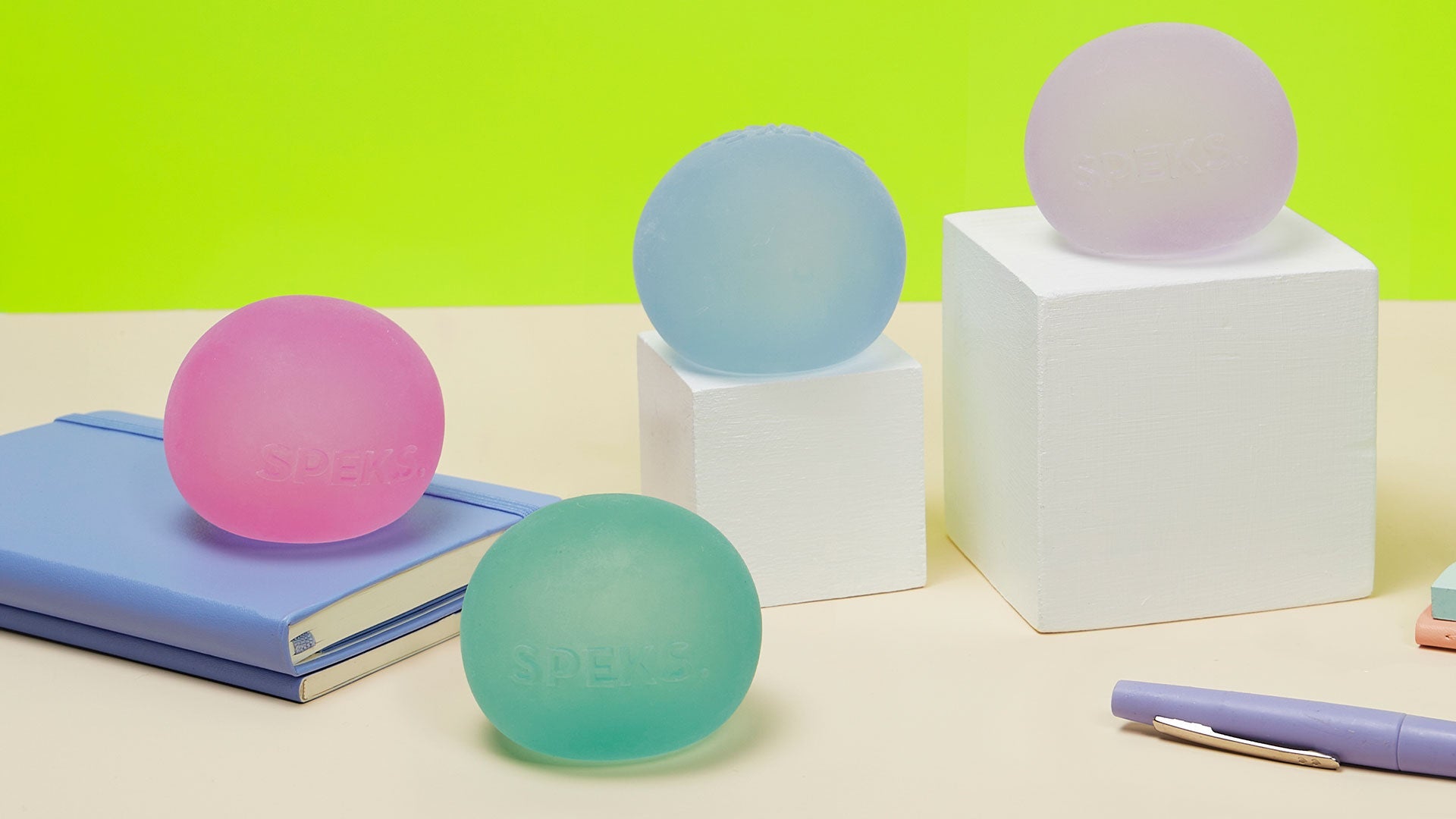 Shop all Gump - Speks